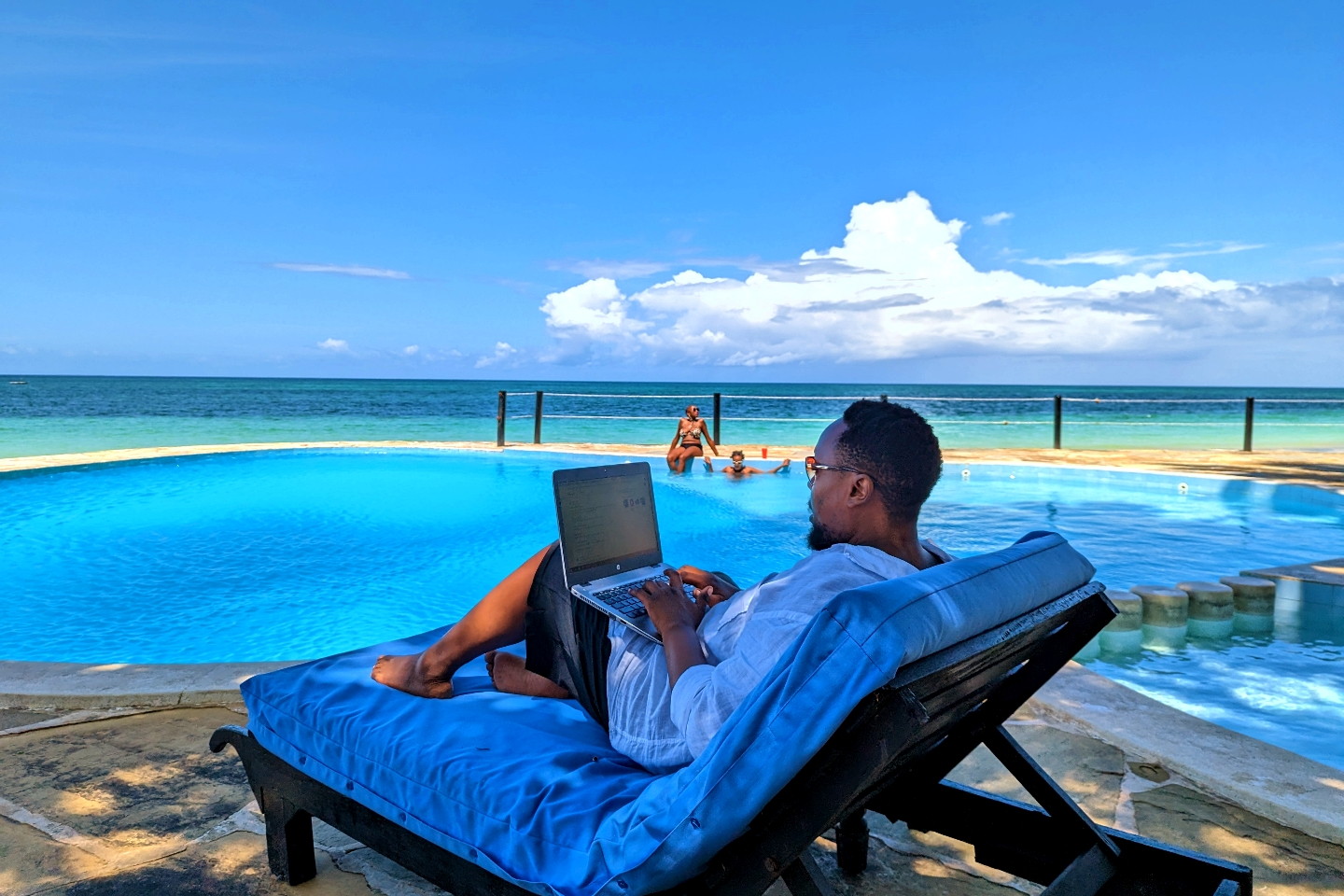 Special Offer 2023 - Kusini Beach Cottages